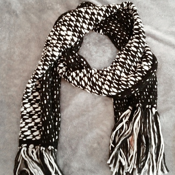 Jessica Simpson | Accessories | Jessica Simpson Cotton Scarf | Poshmark
